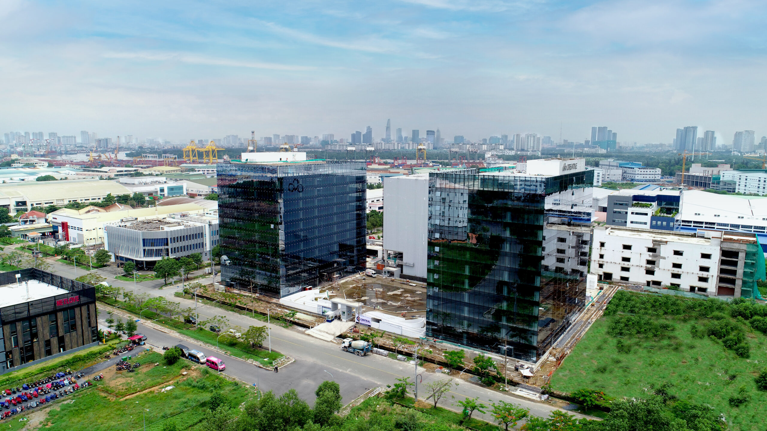 CMC Creative Space - Central Cons