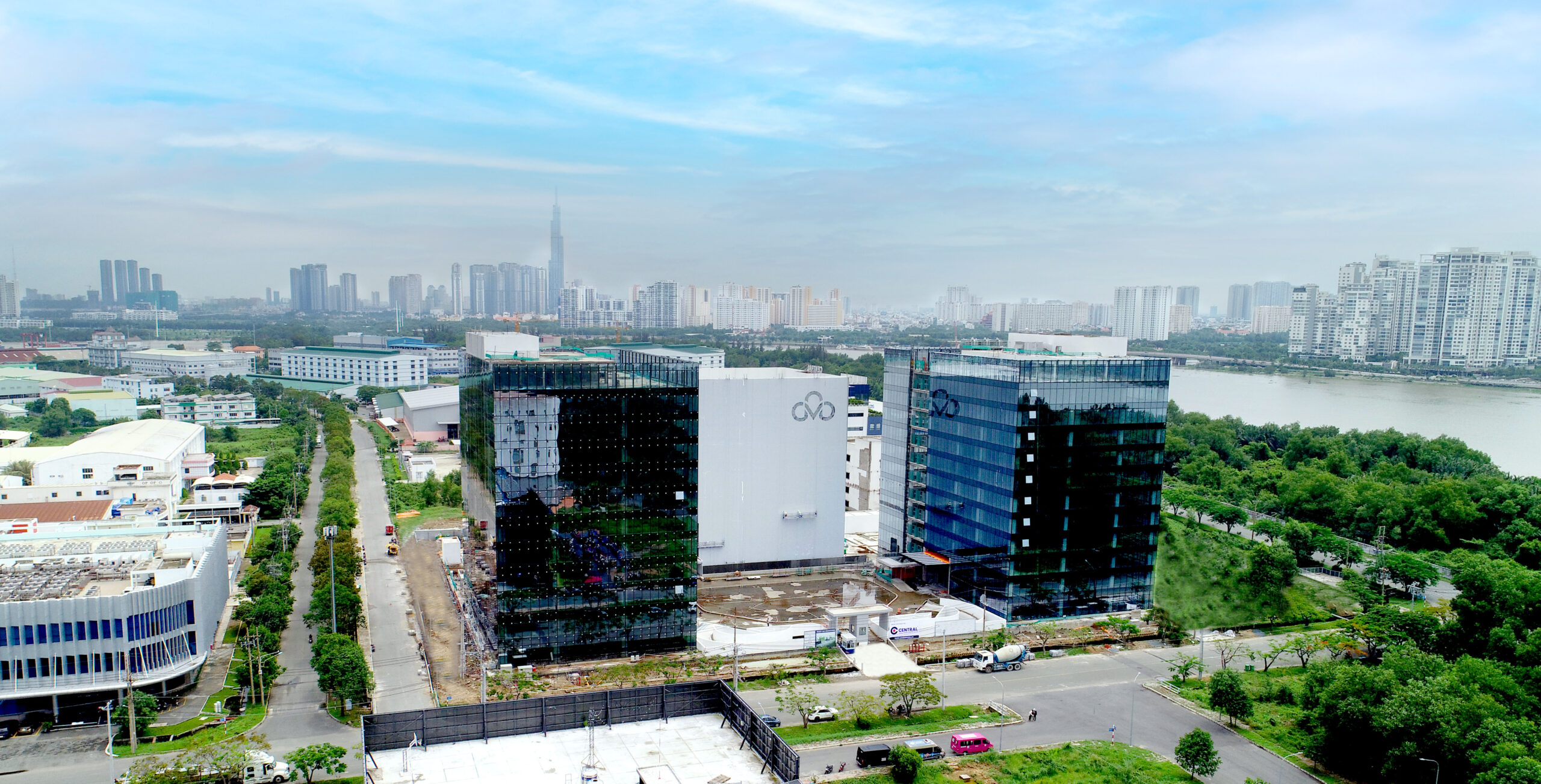 CMC Creative Space - Central Cons