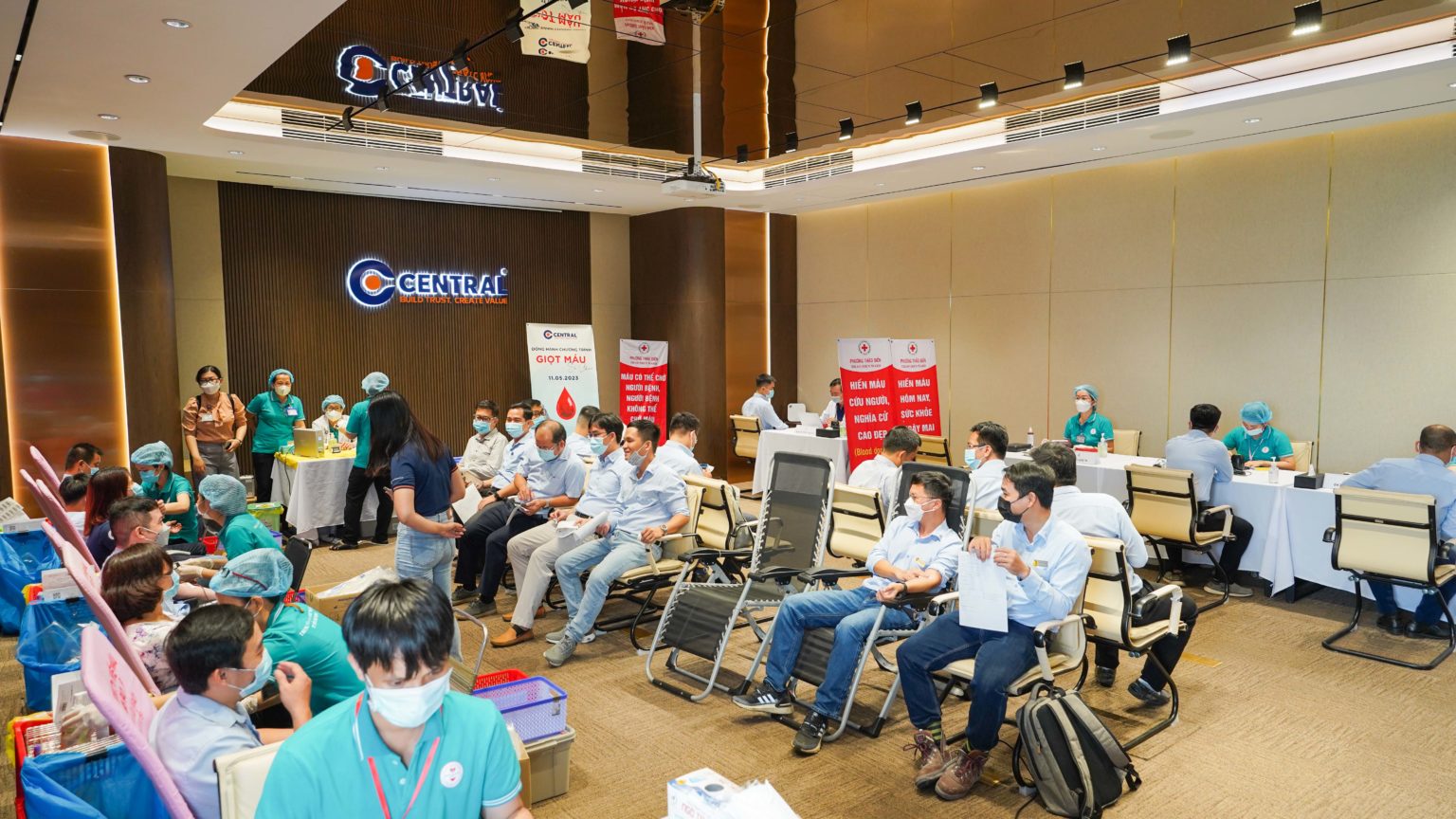 CENTRAL ACCOMPANIES THE HUMANITARIAN BLOOD DONATION PROGRAM - “GIOT MAU ...