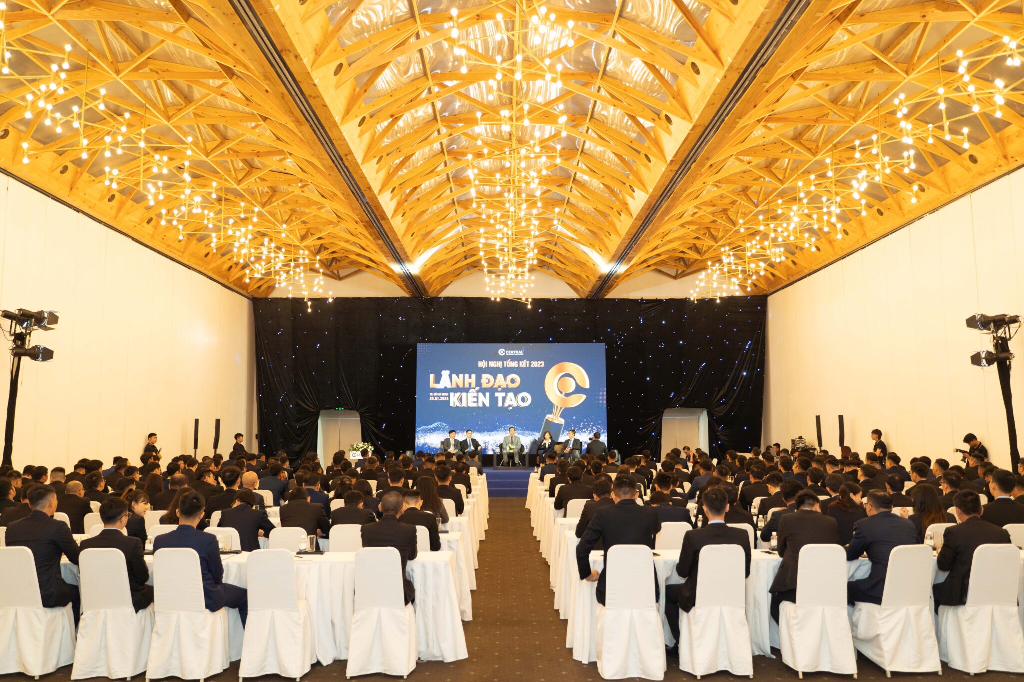 CENTRAL HELD THE 2023 REVIEW & STAFF HONOR CONFERENCE - Central Cons